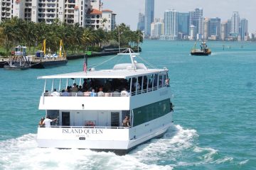 Miami Boat Tour | Celebrity Homes Boat Cruise | Miami On The Water