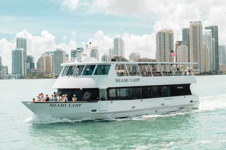 Miami Boat Tour | Celebrity Homes Boat Cruise | Miami On The Water